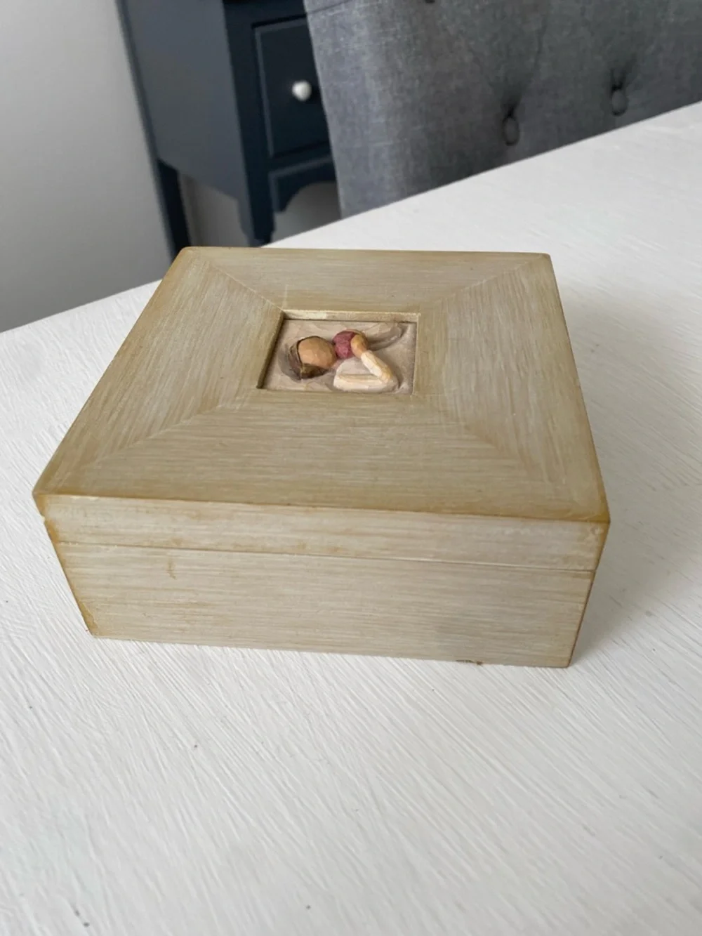 Willow Tree | Accents | Willow Tree From The Heart Memory Box Susan ...